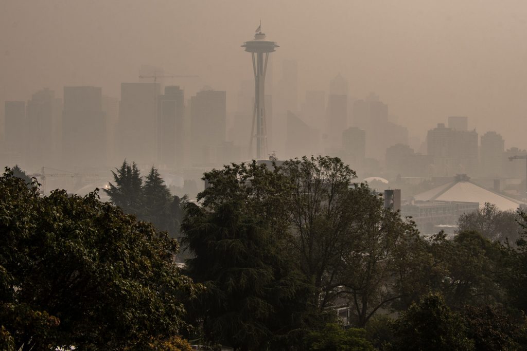 Washington Wildfire Smoke Takes over Seattle - Equal Motion